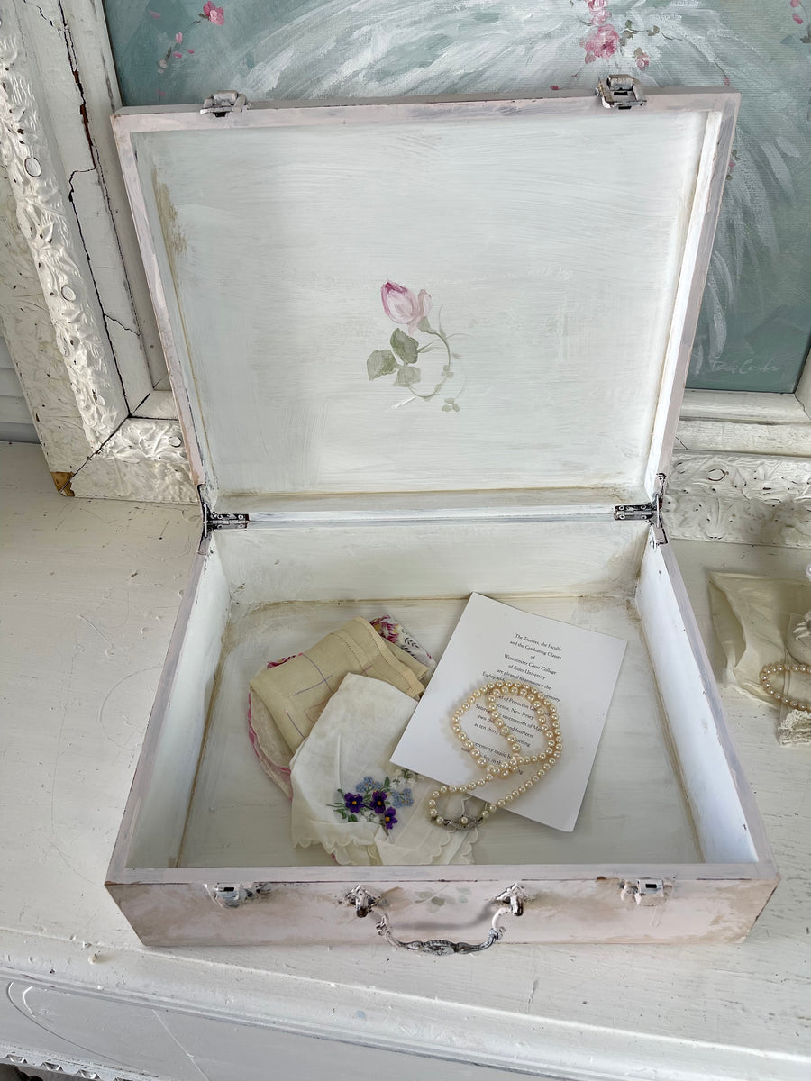 Shabby Chic Vintage Style Bluebird and Roses Keepsake Box Original by ...